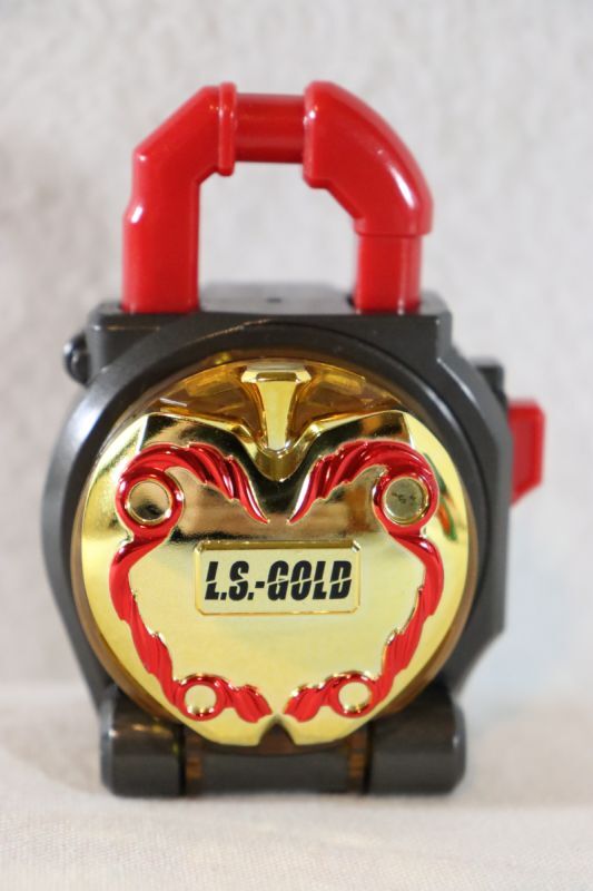 Kamen Rider Gaim / DX Golden Apple Lockseed