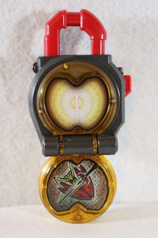 Kamen Rider Gaim / DX Golden Apple Lockseed