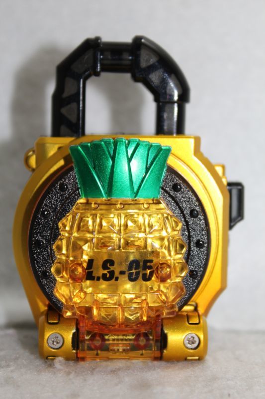 Kamen Rider Gaim / Fresh Pine Sound Lockseed Used