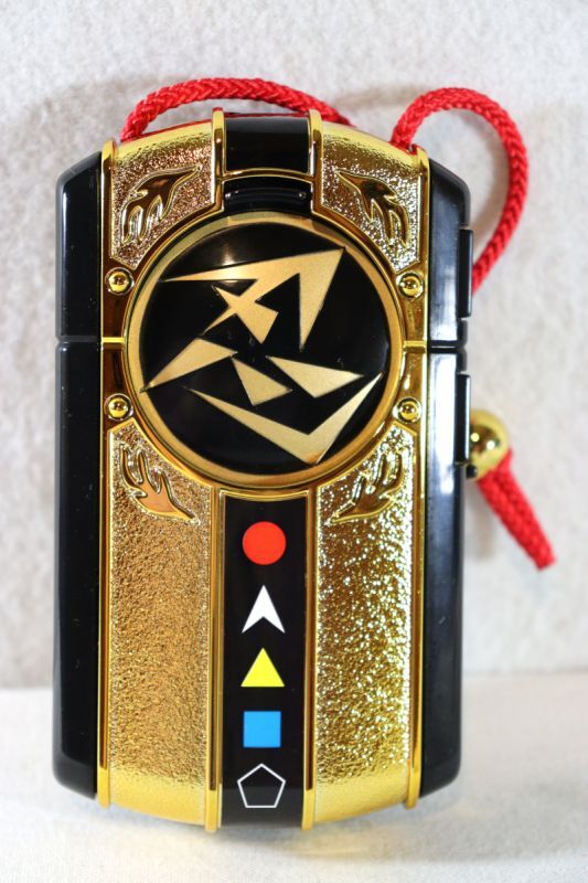 Ninja Sentai Kakuranger / Super Sentai Artisan Doron Changer with Package