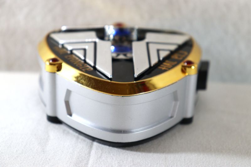 Mirai Sentai Timeranger / Time Emblem Used