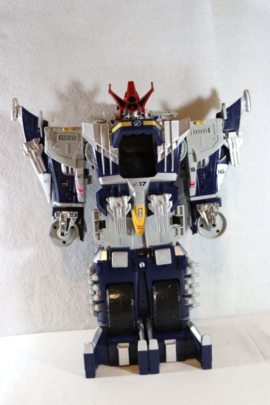 GoGo Sentai Boukenger / DX DaiVoyager with Package