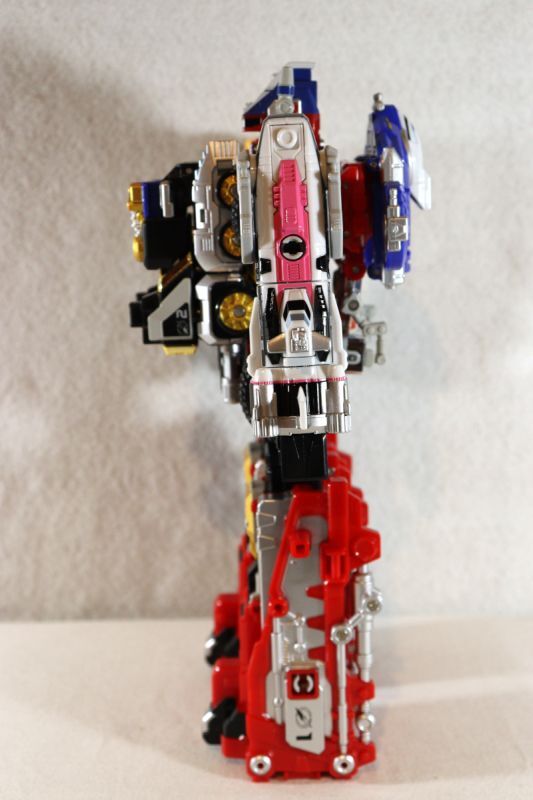 GoGo Sentai Boukenger / DX Daibouken with Package