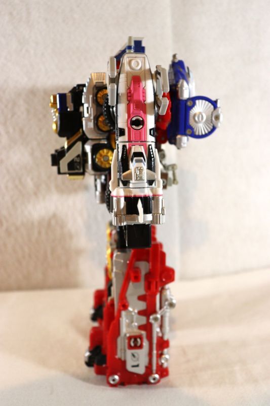 GoGo Sentai Boukenger / DX Daibouken with Package