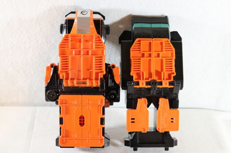 Engine Sentai Go-Onger / Engine Gattai Series 06 Engine Carrigator with ...