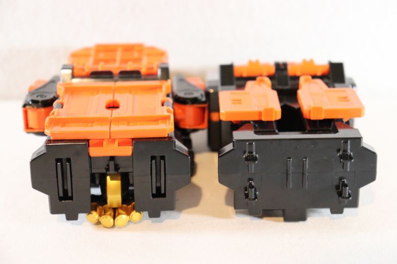 Engine Sentai Go-Onger / Engine Gattai Series 06 Engine Carrigator with ...