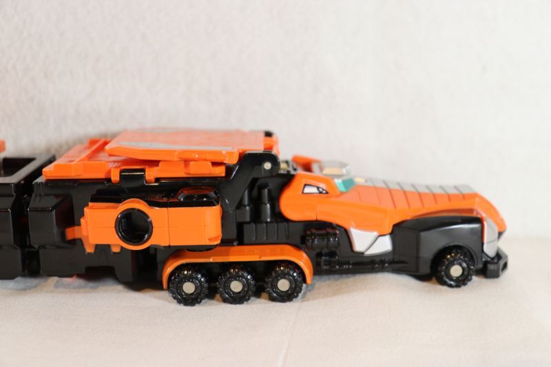 Engine Sentai Go-Onger / Engine Gattai Series 06 Engine Carrigator with ...