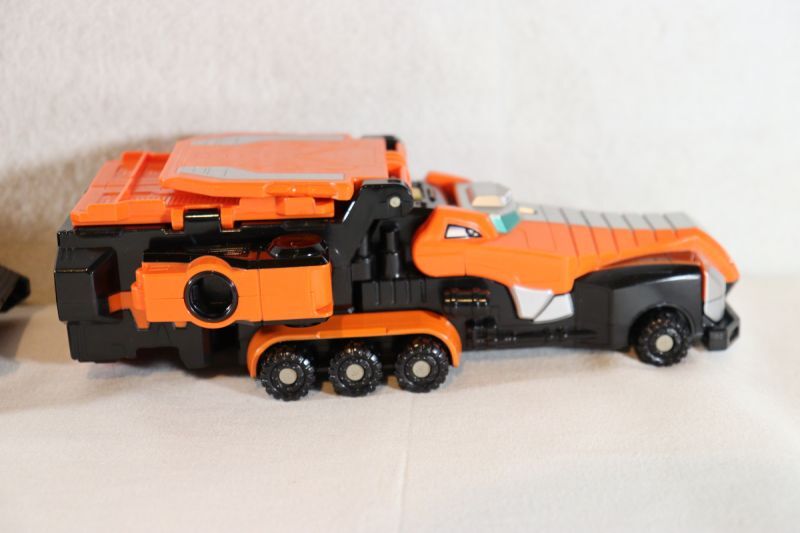 Engine Sentai Go-Onger / Engine Gattai Series 06 Engine Carrigator with ...