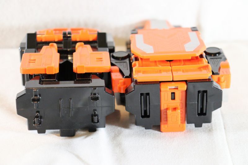 Engine Sentai Go-Onger / Engine Gattai Series 06 Engine Carrigator with ...