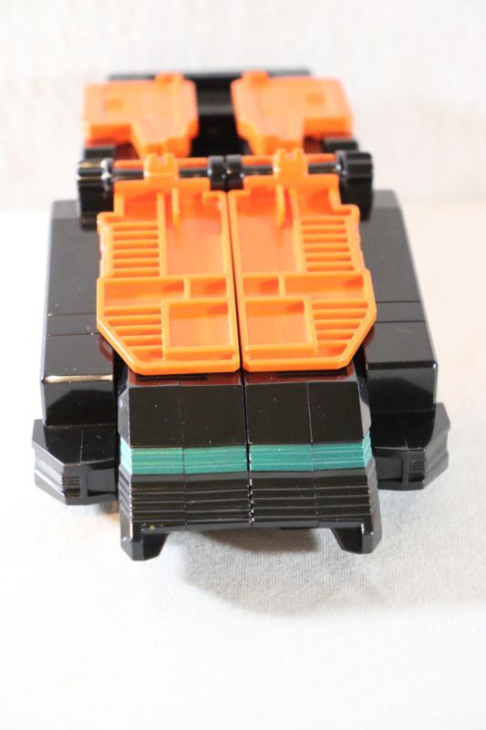 Engine Sentai Go-Onger / Engine Gattai Series 06 Engine Carrigator Used