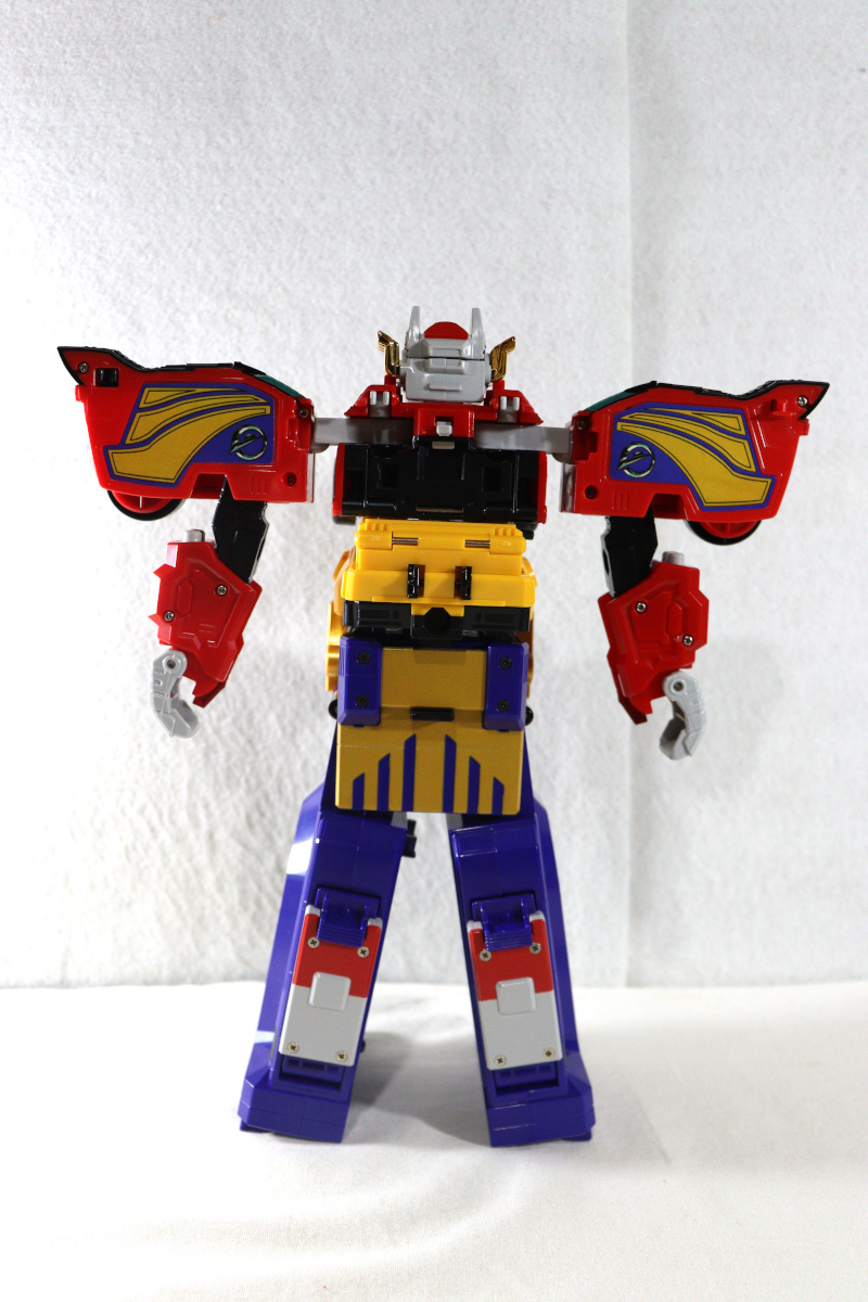 Engine Sentai Go-Onger / Engine Gattai Series DX Engine-Oh with Package