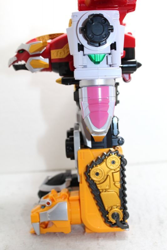 Tensou Sentai Goseiger / DX Gosei Great with Package