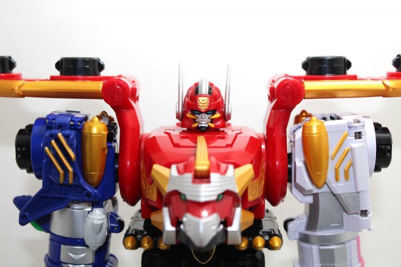 Tensou Sentai Goseiger / DX Gosei Great with Package