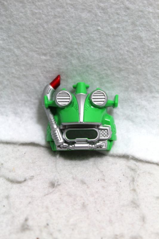 Tokumei Sentai GoBusters / Buster Machine FS-00 Frog with Package