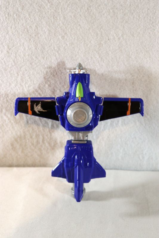 Kaitou Sentai Lupinranger vs Keisatsu Sentai Patranger / Blue Dial ...