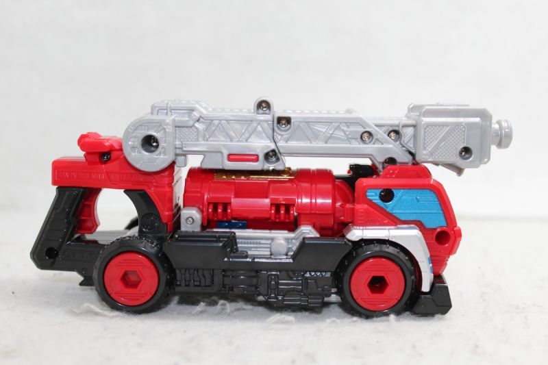 Kaitou Sentai Lupinranger vs Keisatsu Sentai Patranger / Trigger ...