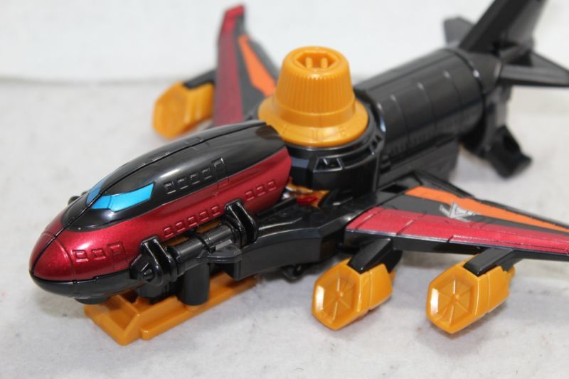 Kaitou Sentai Lupinranger vs Keisatsu Sentai Patranger / Magic Dial ...