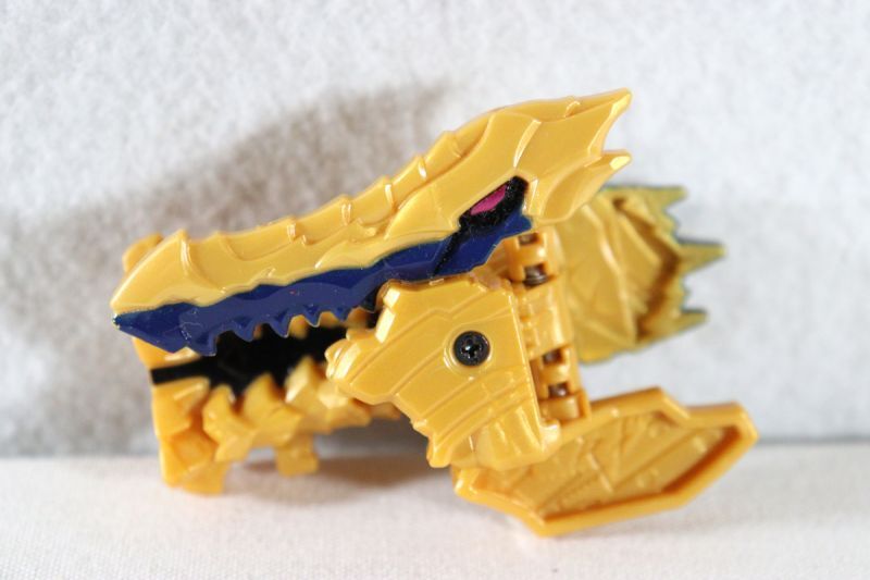 Kishiryu Sentai Ryusoulger / Gold Ryusoul