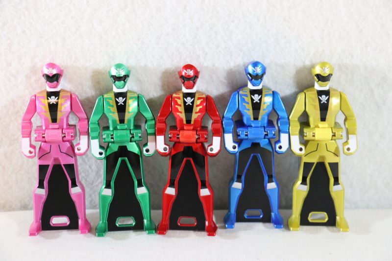 Kaizoku Sentai Gokaiger / Gokai Saber & Gokai Gun Memorial Edition Sealed