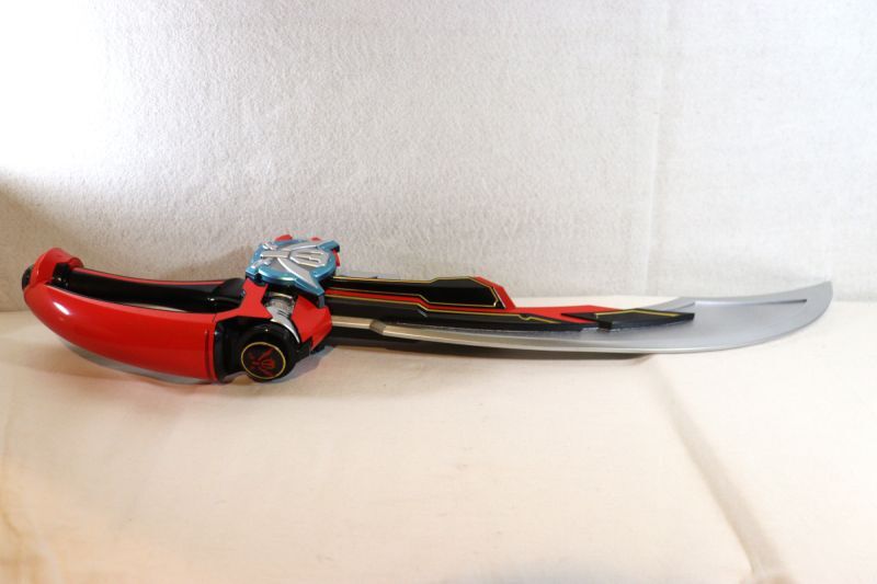 Kaizoku Sentai Gokaiger / Gokai Saber & Gokai Gun Memorial Edition Sealed