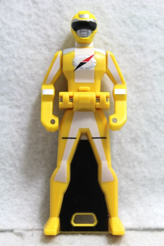 Kaizoku Sentai Gokaiger / Bouken Yellow Ranger Key GoGo Sentai ...