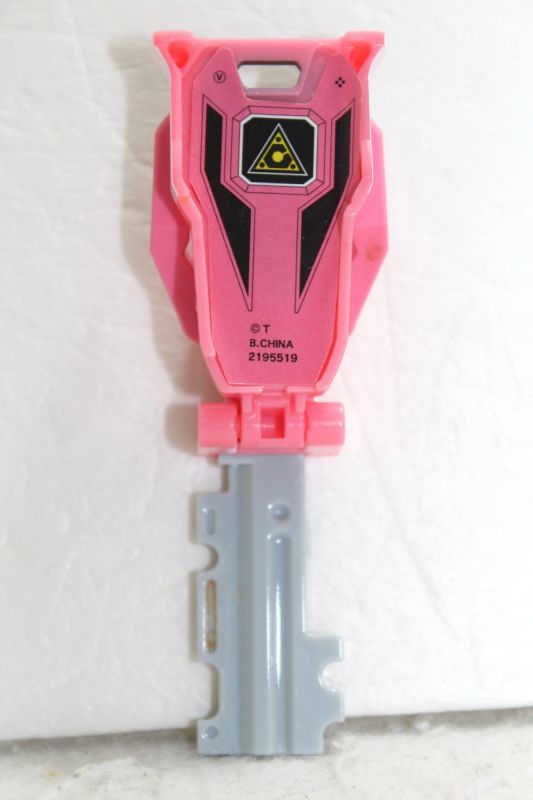 Kaizoku Sentai Gokaiger / Pink Racer Ranger Key Gekisou Sentai Carranger