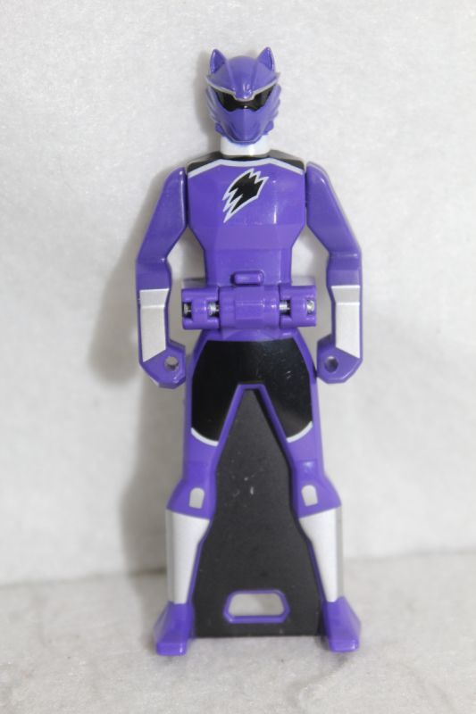 Kaizoku Sentai Gokaiger / Geki Violet Ranger Key Jyuken Sentai Gekiranger