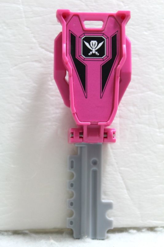 Kaizoku Sentai Gokaiger / Gokai Pink Ranger Key