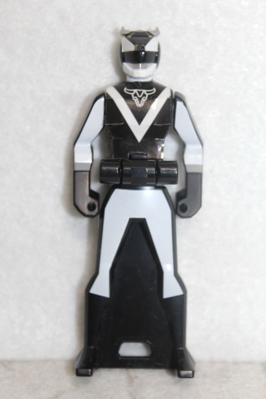 Kaizoku Sentai Gokaiger / Black Bison Ranger Key Choujuu Sentai Liveman