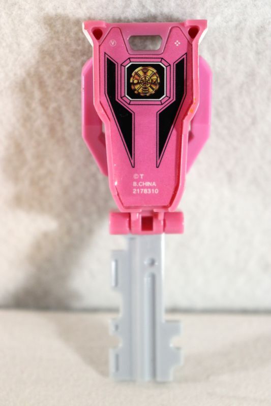 Kaizoku Sentai Gokaiger / OhPink Ranger Key Choriki Sentai Ohranger