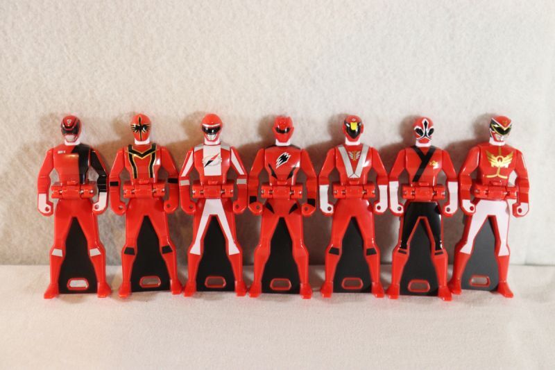 Kaizoku Sentai Gokaiger / Ranger Key 35 Red Set Memorial Edition with ...