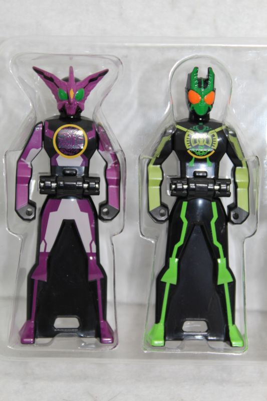 Kaizoku Sentai Gokaiger / Kamen Rider OOO Ranger Key Set