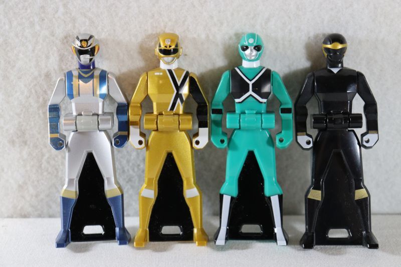 Kaizoku Sentai Gokaiger / Ranger Key Set Lost Edition with Package