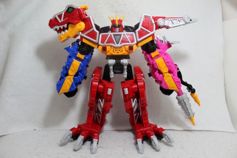 Zyuden Sentai Kyoryuger / Zyudenryu Series Kyoryuzin with Package