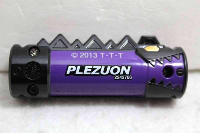 Zyuden Sentai Kyoryuger / 9 Plezuon Zyudenchi Deboth In (2)