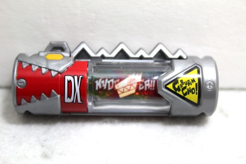 Zyuden Sentai Kyoryuger / Zyudenchi DX