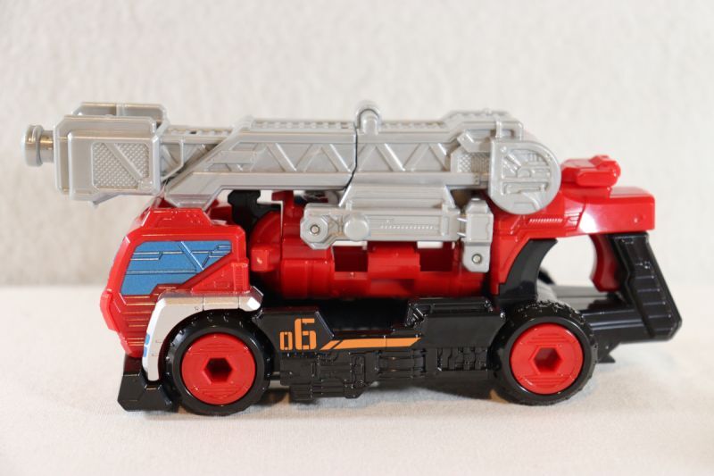 Kaitou Sentai Lupinranger vs Keisatsu Sentai Patranger / Trigger ...