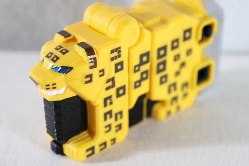 Doubtsu Sentai Zyuohger / Zyuoh Cube Weapon Cube Hyou Used